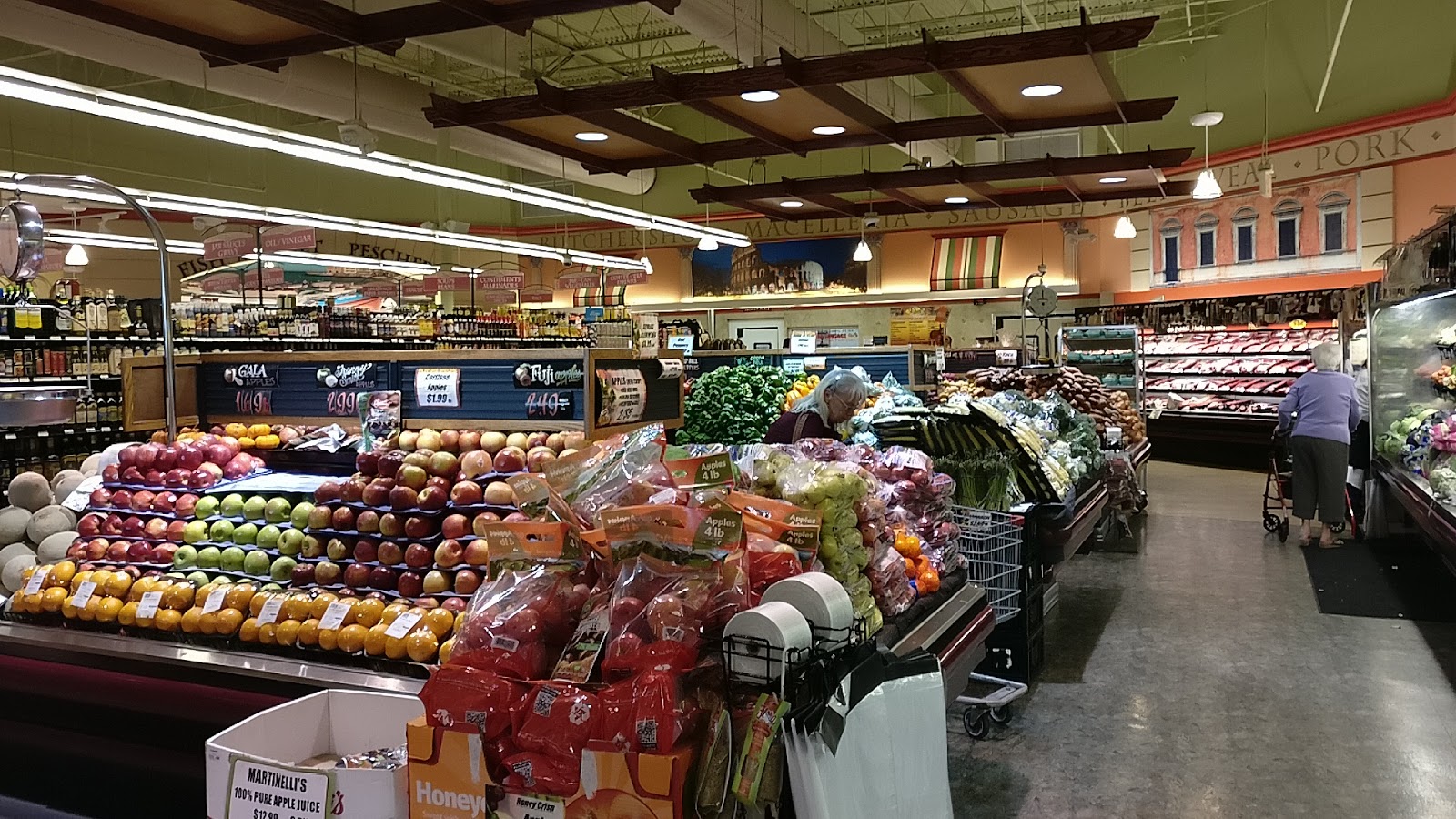 South FL Specialty Market & Bakery | Doris Italian Market