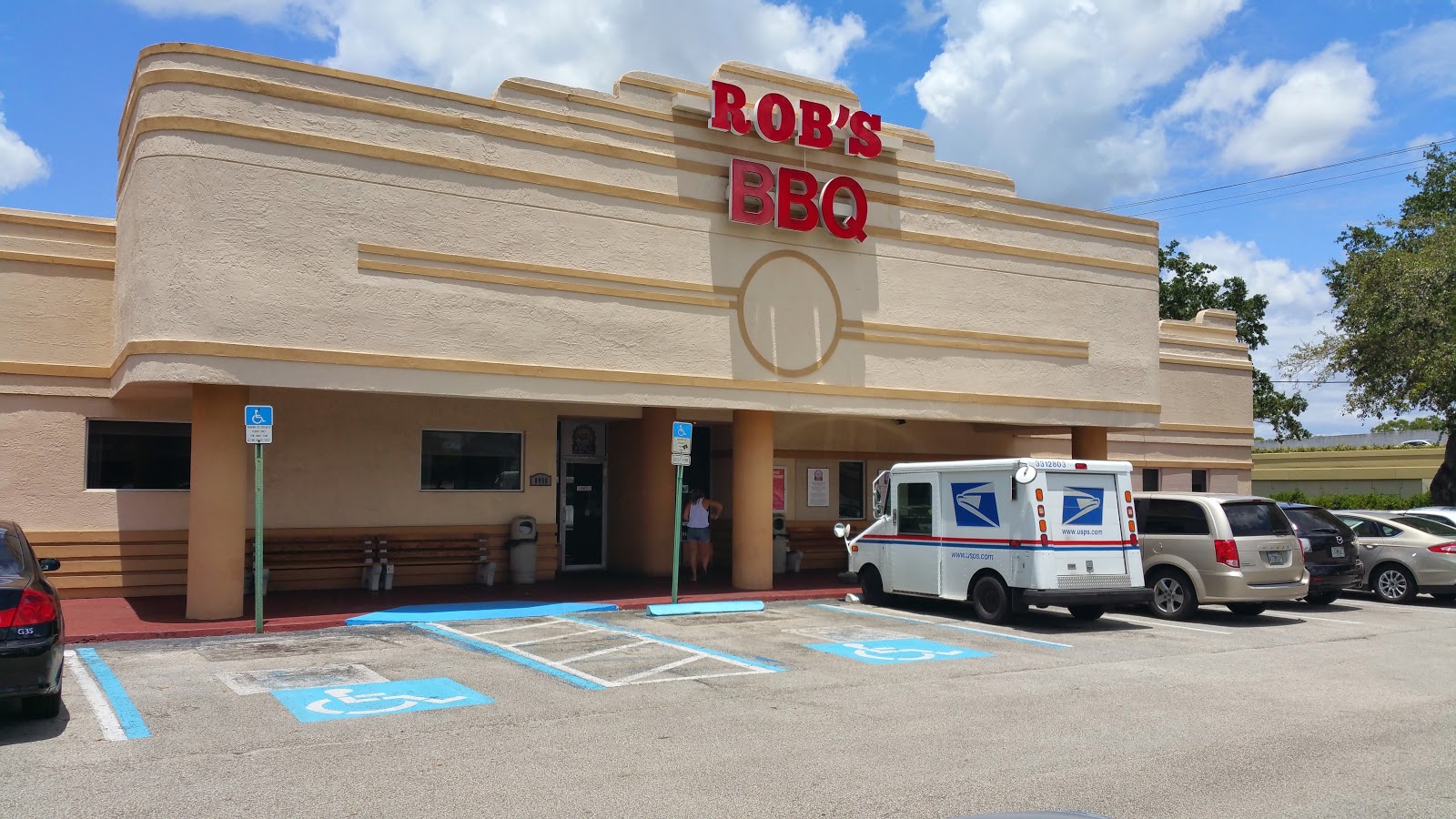 Rob's Family BBQ | Real Pit. Real Wood. Real Smoke. Real Good.